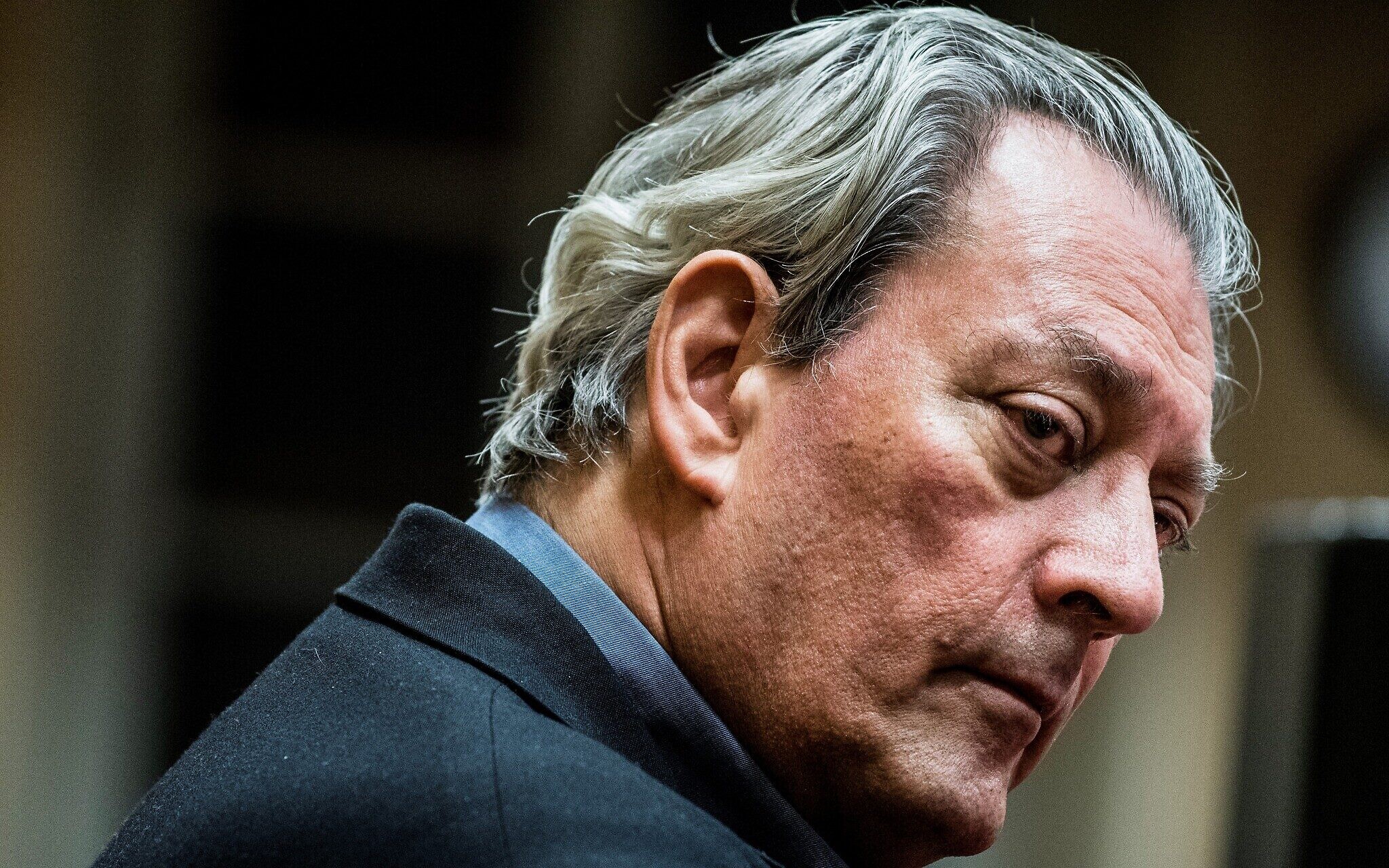 Reluctant Habits - a cultural forum in ever-shifting standing